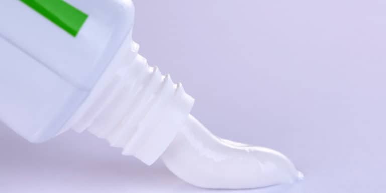 How To Remove Scratches From A Windshield [Simple Guide]