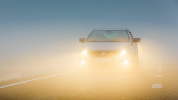 Low Beam vs High Beam vs Fog Lights (When To Use Which)